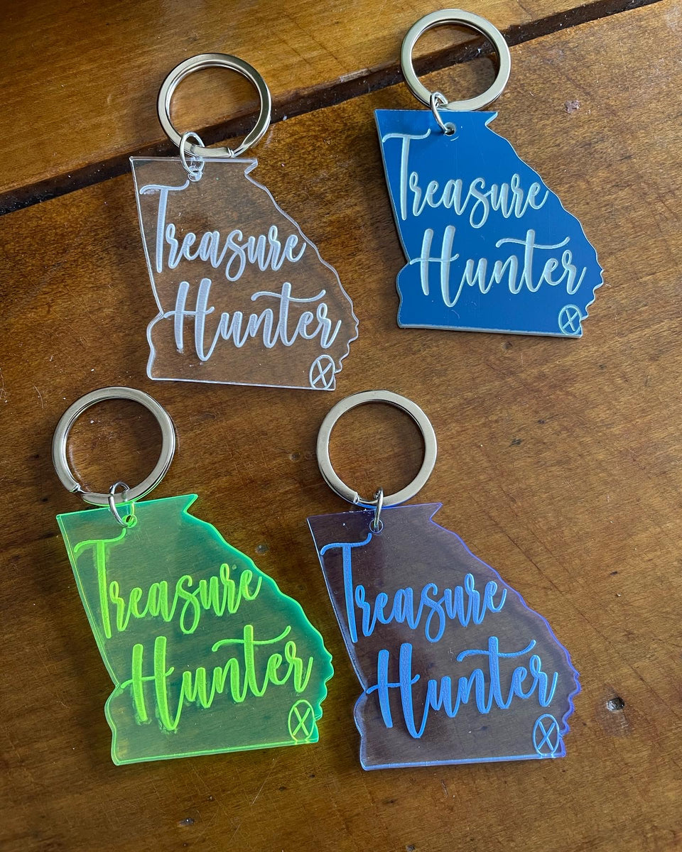 Treasure Hunter Jekyll Island Keychain – The Color of Whimsy